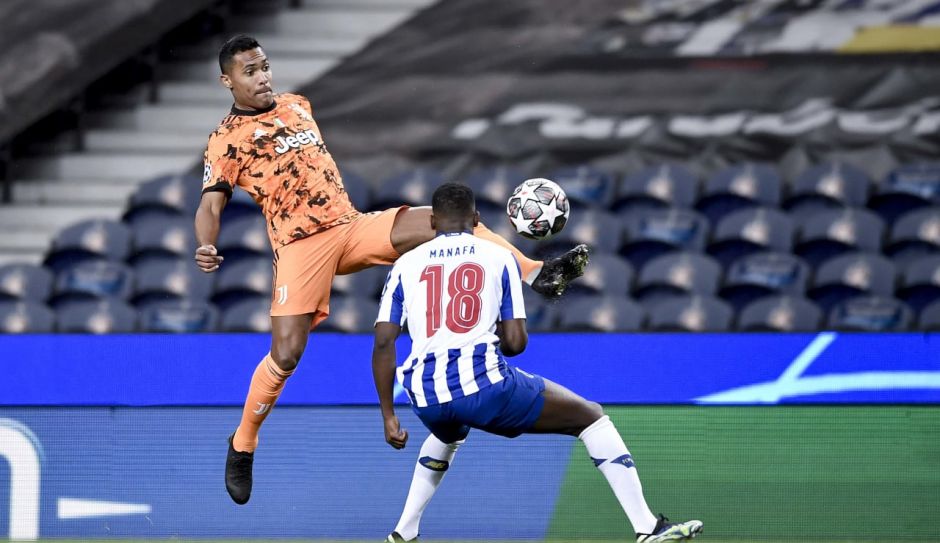 Alex Sandro slams 'defensively careless' performance and calls for ...