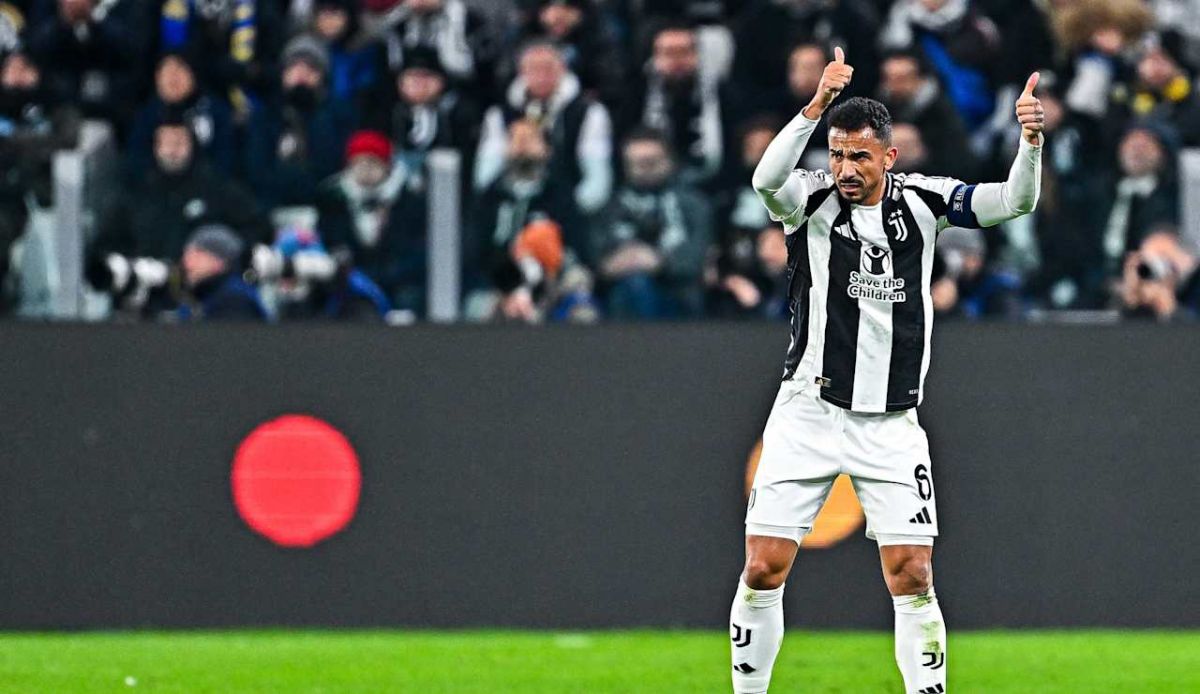 Juventus captain Danilo set for imminent Napoli transfer | Juvefc.com